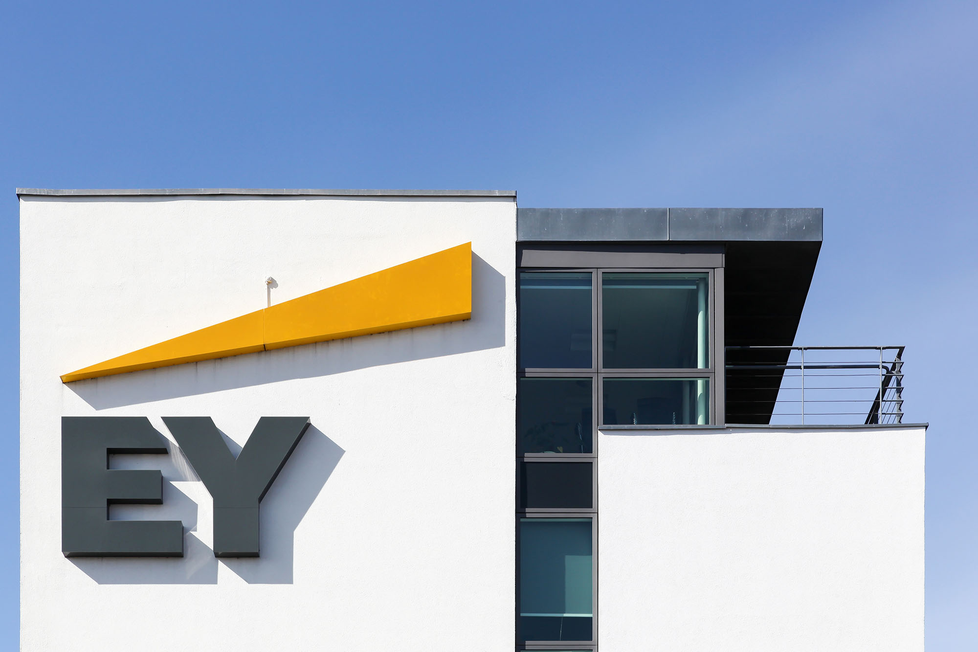 EY compliance partner leaves after independence failings prompt ...